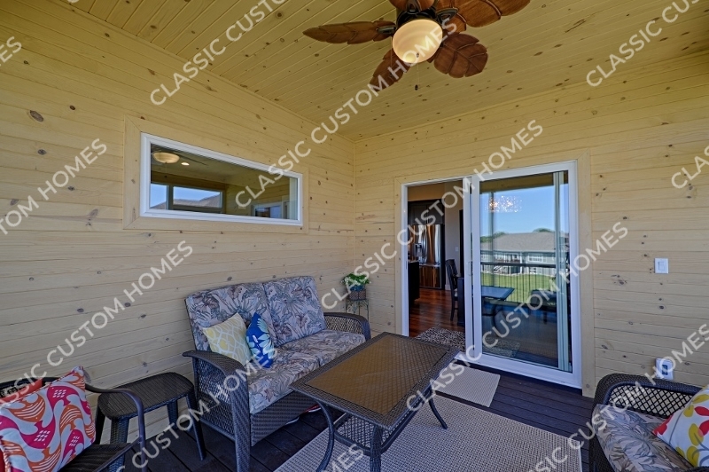 Box Car Siding Walls & Ceiling Archives - Classic Custom Homes ...